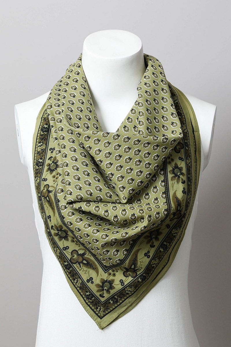 Oversized Luxe Vintage Cotton Bandana Scarf | Leto Wholesale